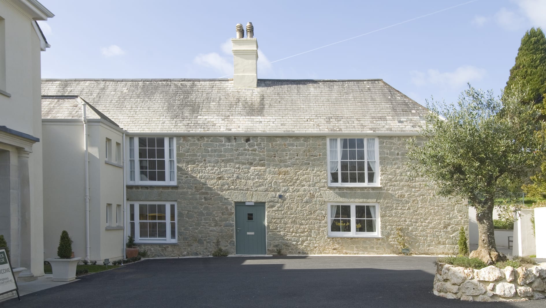 The Nansloe Manor Hotel - Helston | Lilly Lewarne