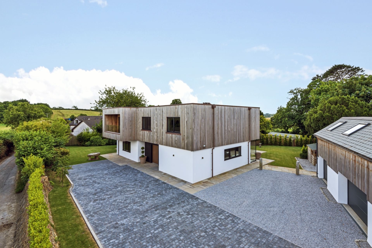 Recently Completed: A Beautiful and Contemporary Home - Three Corners ...